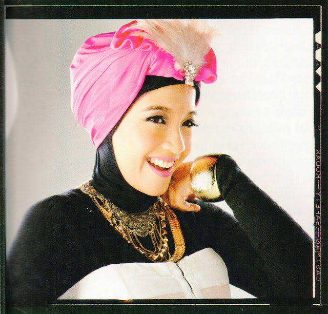 PinkBox: Manja July 2013