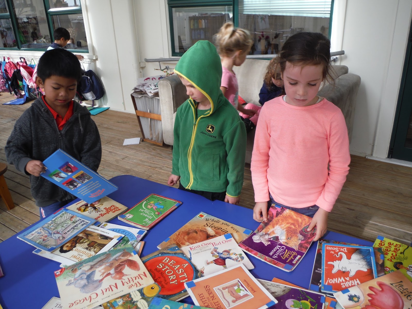 Mairtown Kindergarten: Our library day supports literacy development