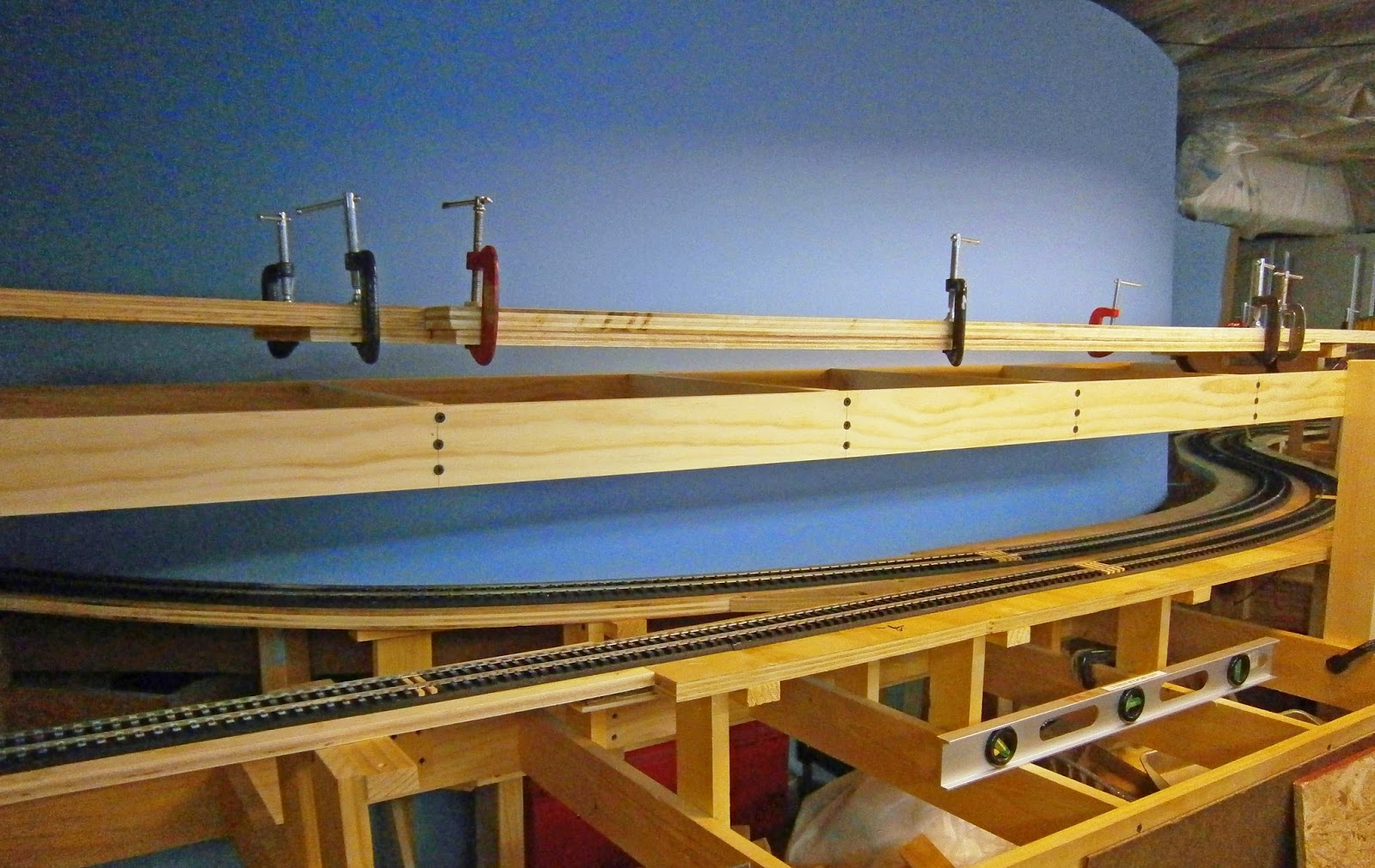 2-Rail O Scale Railroading: January 2015