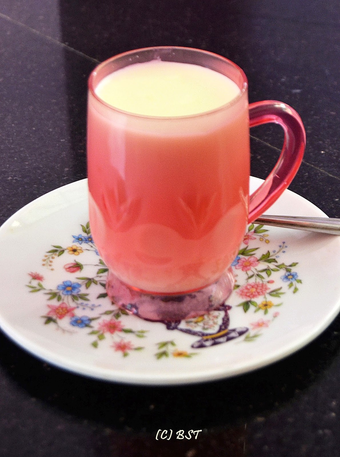 The Big Sweet Tooth: Fereni - Persian Rice Flour Pudding