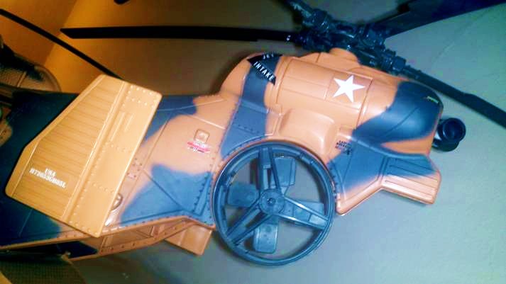 The man who stares at toys: Toy Review: GI Joe Tomahawk Helicopter