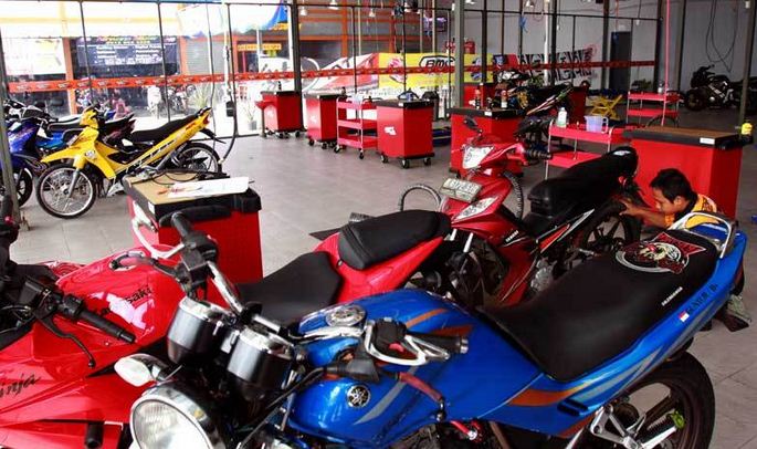 Inilah 2 Toko Aksesoris, Sparepart, Variasi Motor Terlengkap Termurah ...