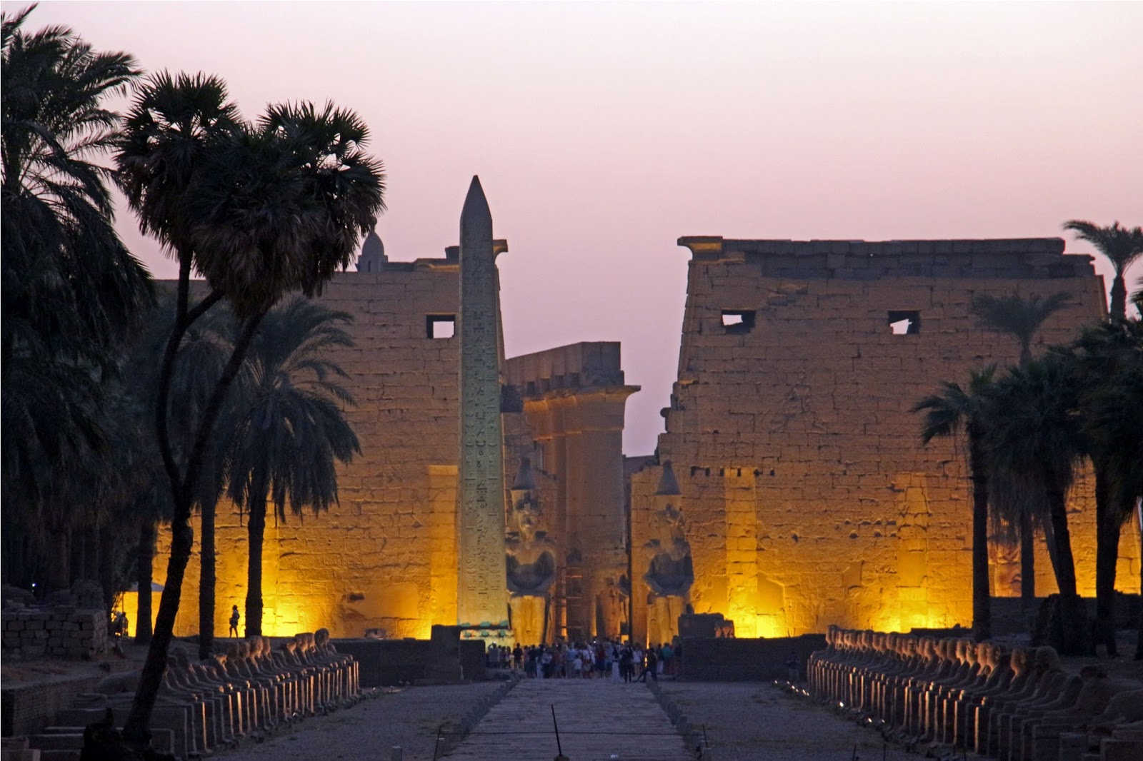 the viewing deck: Luxor Temple & Museum (East Bank)
