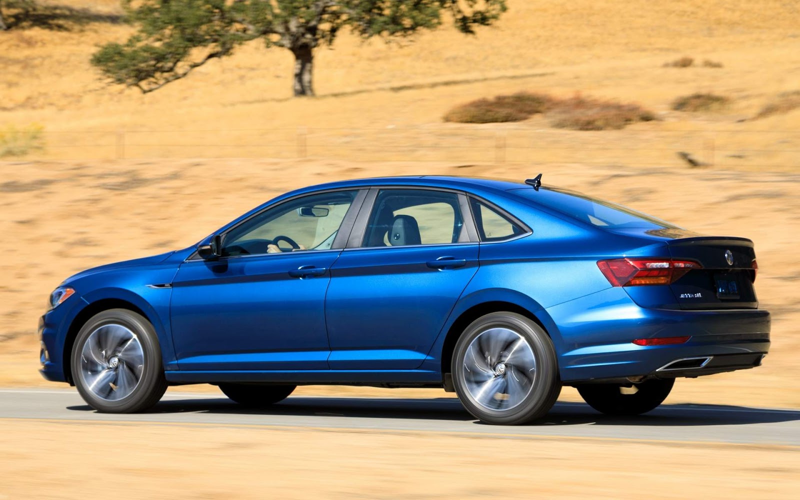 Novo VW Jetta 2019: fotos e especificações oficiais