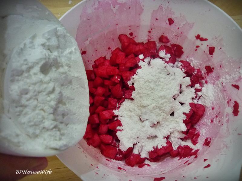 BPHouseWife: ทับทิมกรอบ/ Tab Tim Grob/ Rubies in Coconut Milk Recipe ...