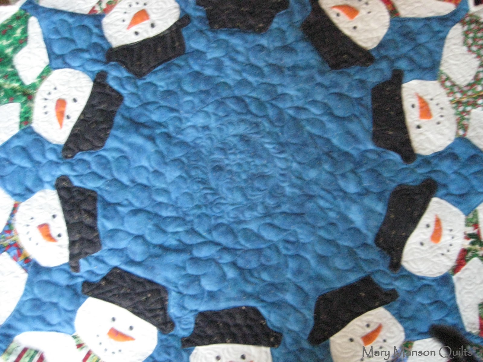 Mary Manson Quilts: Christmas Table Toppers