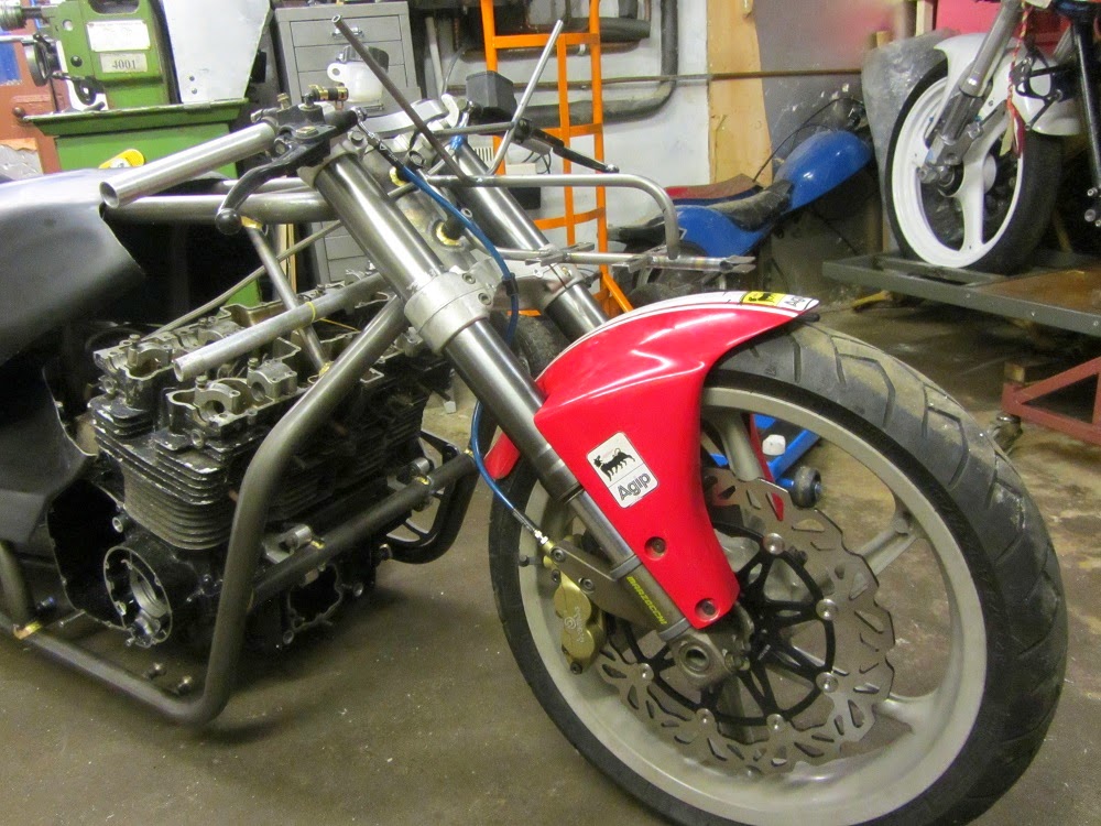 GSX1500 Dragbike: Body work