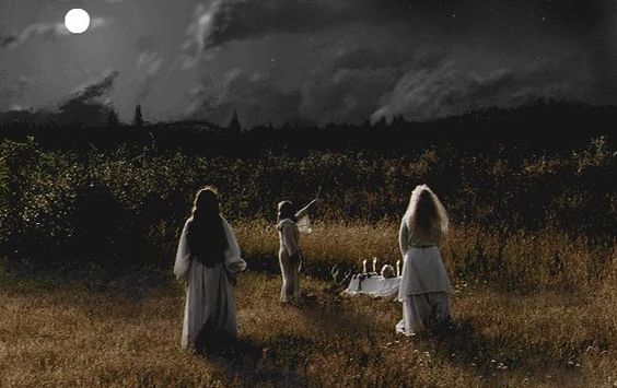 Quem eram as Bruxas na Idade Média? - Algumas Coisas