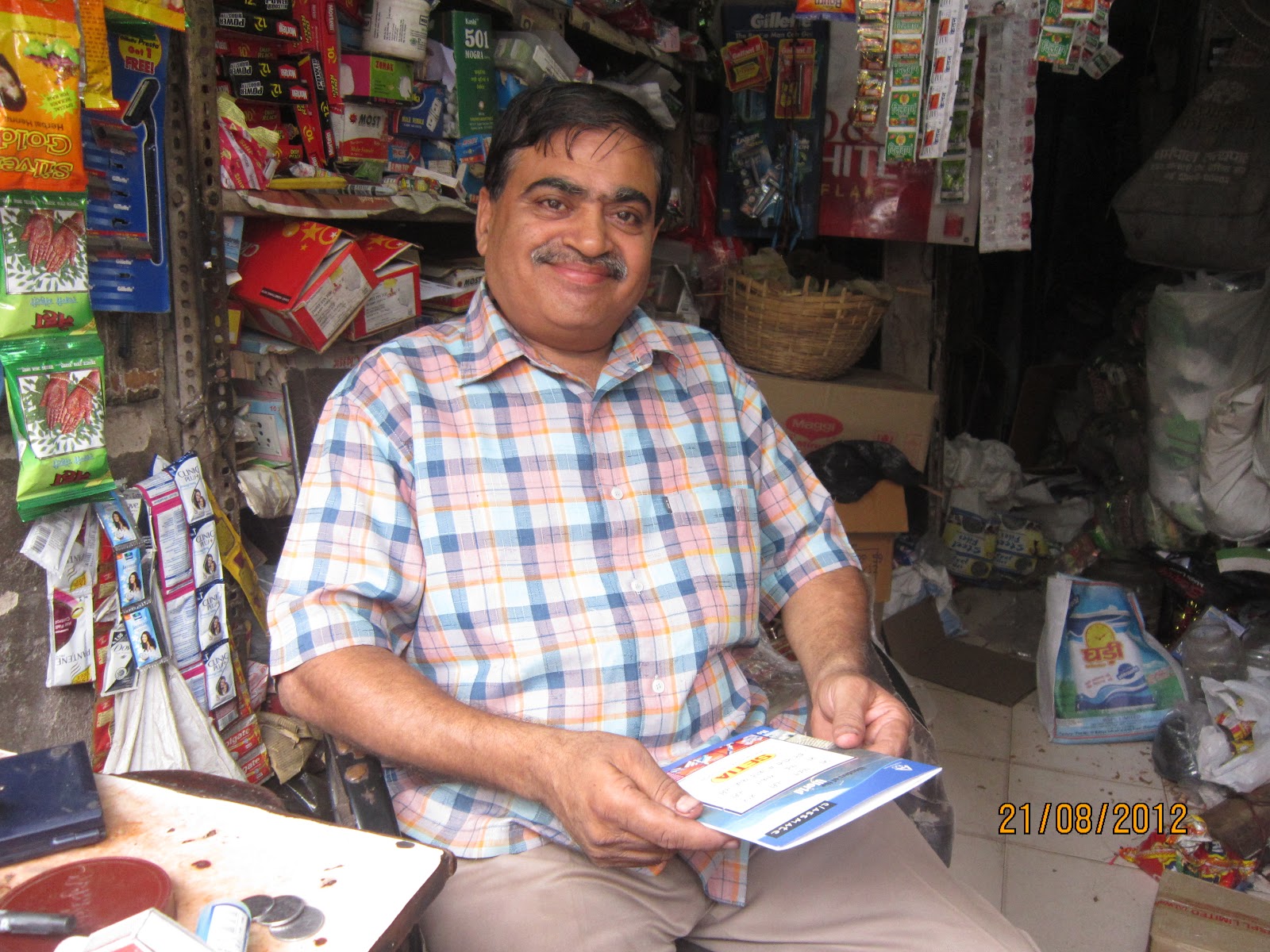 Kamla Nagar : Old Subji Mandi: Delhi: azad market to kamla nagar