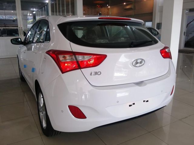 Xe Hyundai i30 Hatchback New Model 2016 | Hyundai Car Magazine