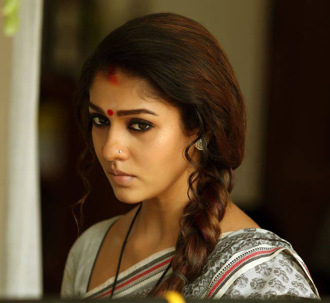 Nayanthara Hot Saree photos in Babu Bangaram Movie | Indian Filmy Actress