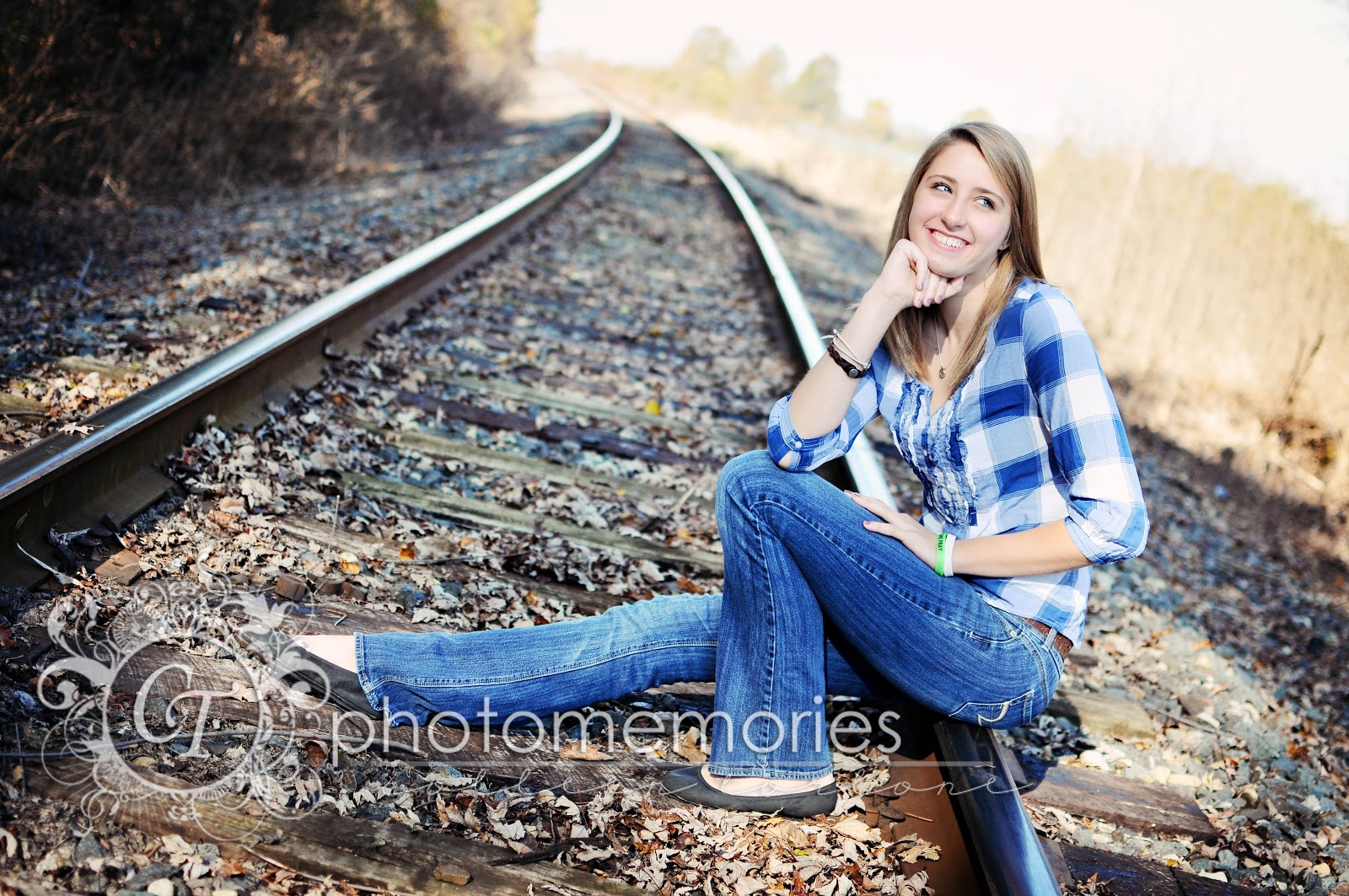 CT PhotoMemories: SARA: Senior Photos
