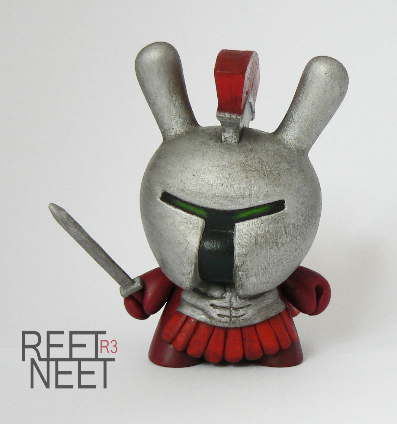 Dunny Addicts: Custom: 3" Dunny - The Red Spartan by Reet Neet (R3)