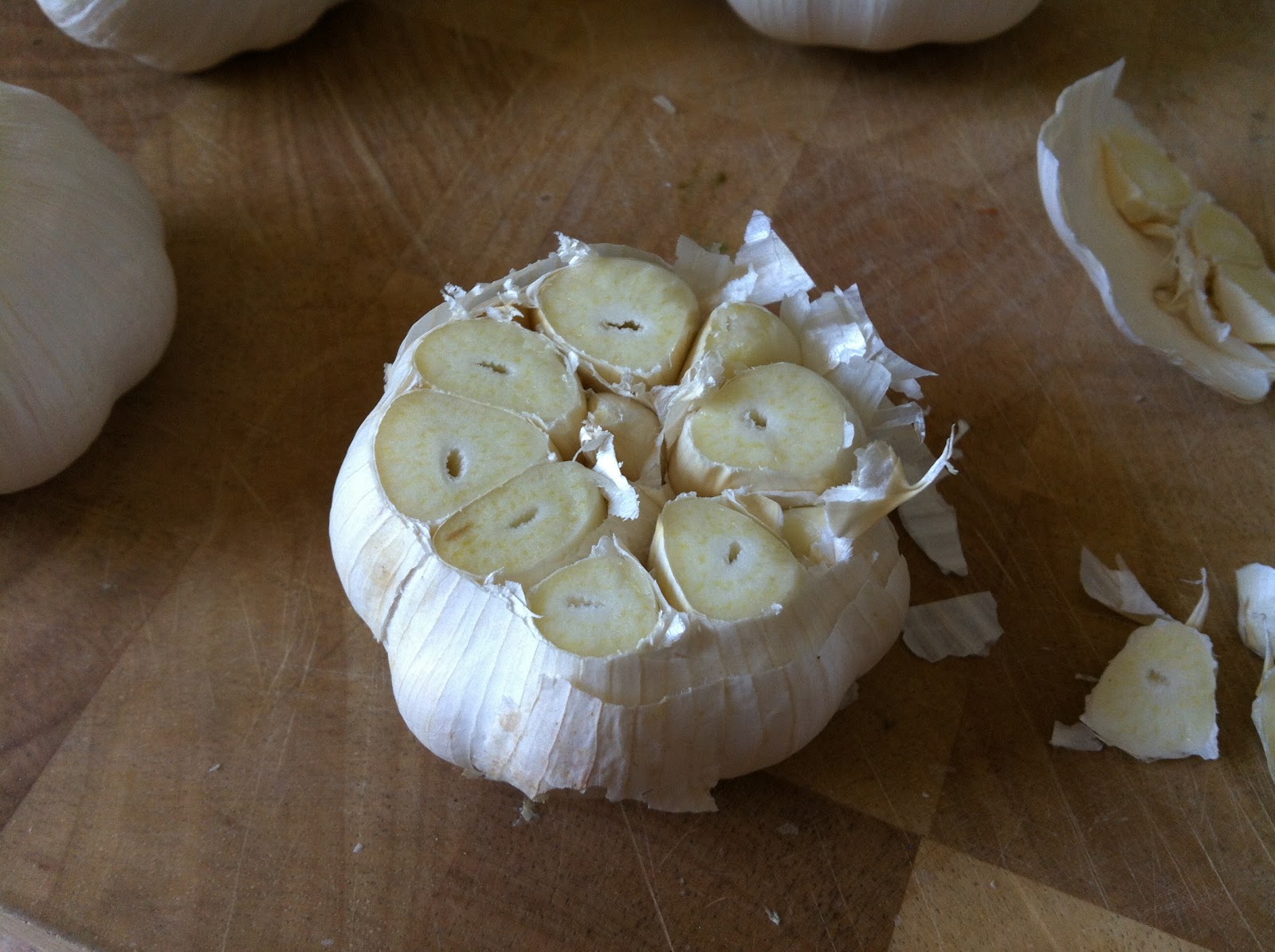 A Ginger Mess: How to Roast Garlic