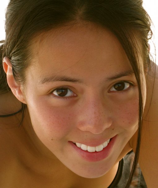 Andi Manzano Close-Up