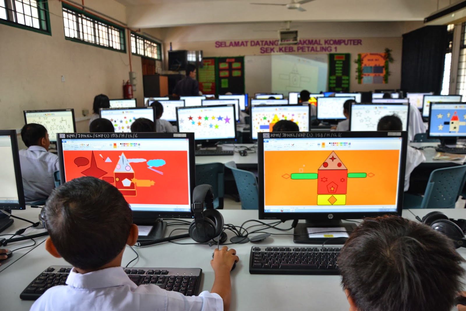 Aktiviti Bersama Murid Tahun 1 Mutiara ~ MAKMAL KOMPUTER SKP1