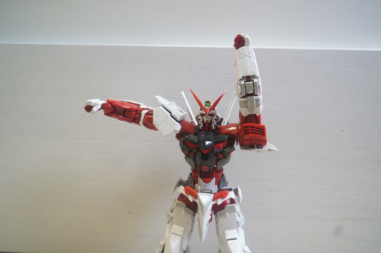 Manpig's Collection: Hi-Resolution Model Gundam Astray Red Frame Review