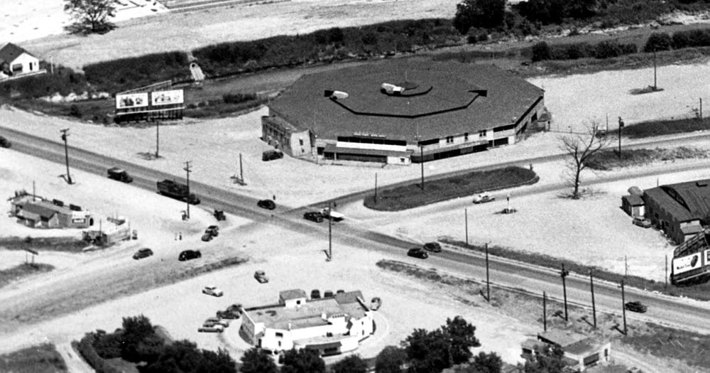World Class Memories: FAQ: The Sportatorium