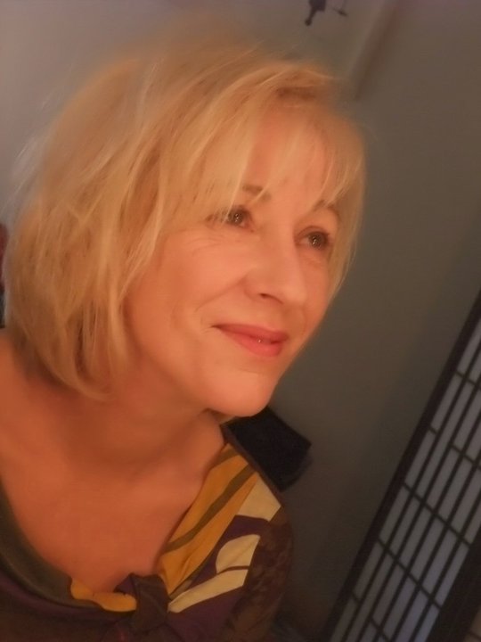 Mário Lisboa entrevista...: Mário Lisboa entrevista... Celia Williams