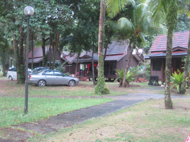 airikamalek: Percutian di Lanjut Beach Resort, Rompin