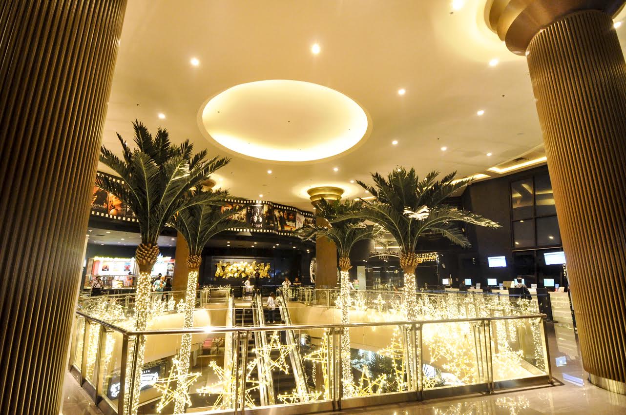 Manila Shopper: Star-studded Christmas Lighting Ceremony kicks off ...