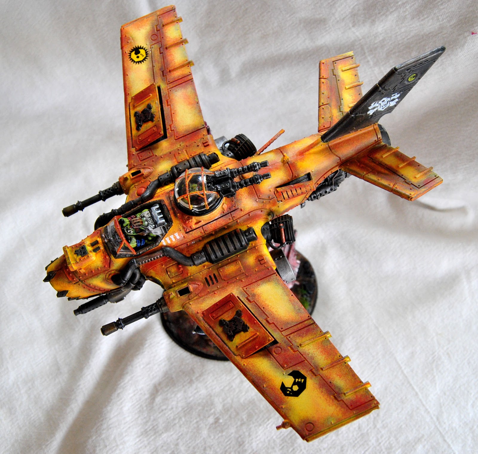 King in Yellow: Warhammer - Ork (Dakka) Bommer - 3 (Citadel)