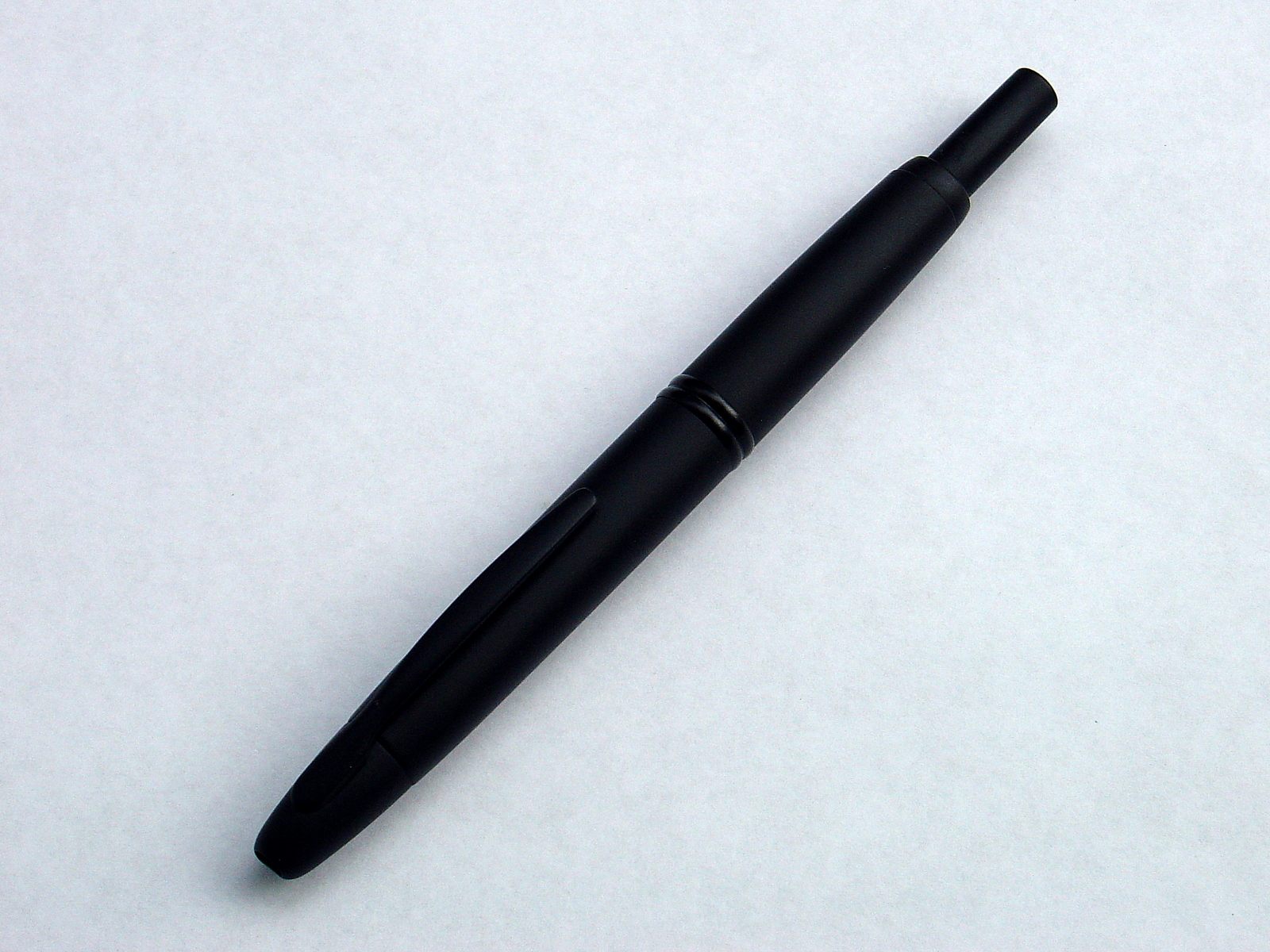 Tyler Dahl: Pen review - Pilot Vanishing Point!