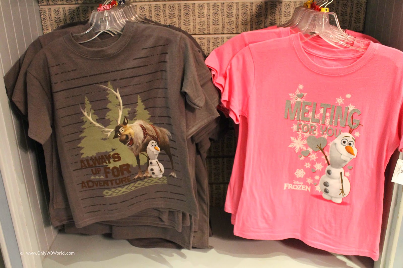 Frozen Themed Merchandise At Epcot Norway Pavilion | Disney World Blog ...