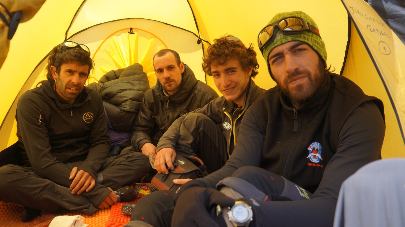 Manzanares DIGITAL: Pablo Moraga, alpinista de 18 años, regresa del ...