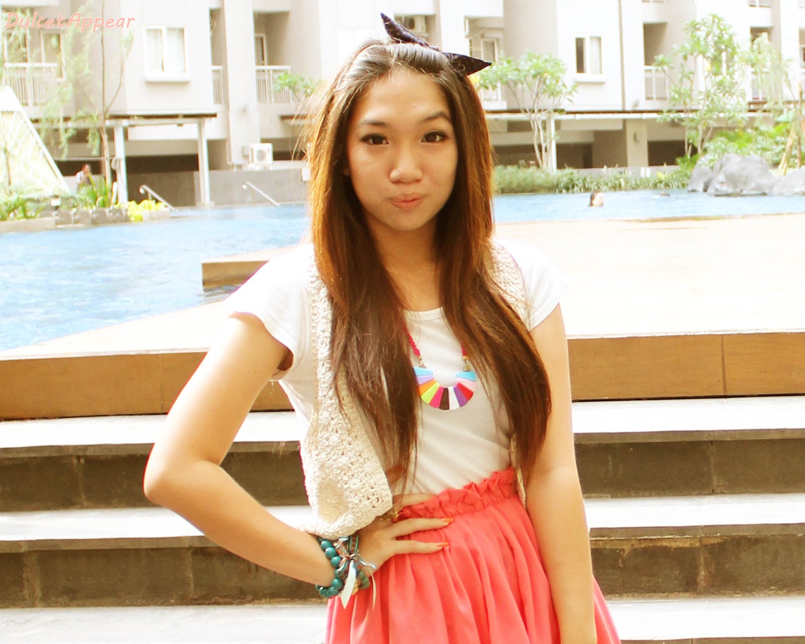 Dulcet Appear: How To Create A Girly Look