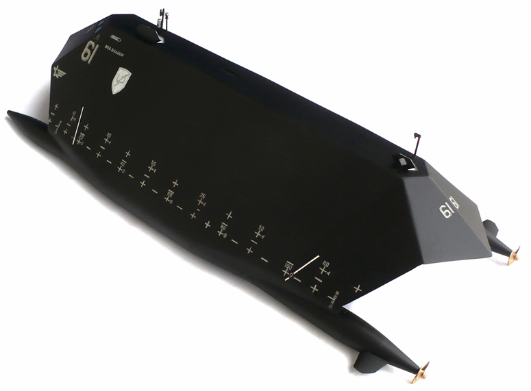 The Great Canadian Model Builders Web Page!: Lockheed Sea Shadow IX-529