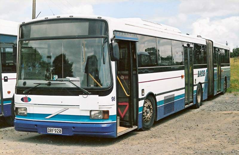 (buses[IN]gapore!): SBS Transit : Volvo B10M MK IV "Superlong" / Duple ...