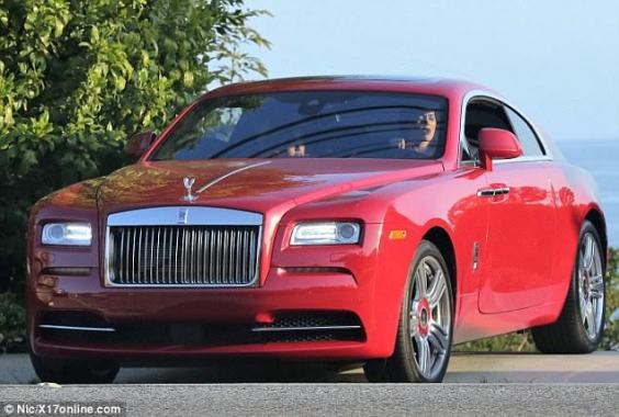 Photos of Kylie Jenner's new $275,000 Rolls-Royce