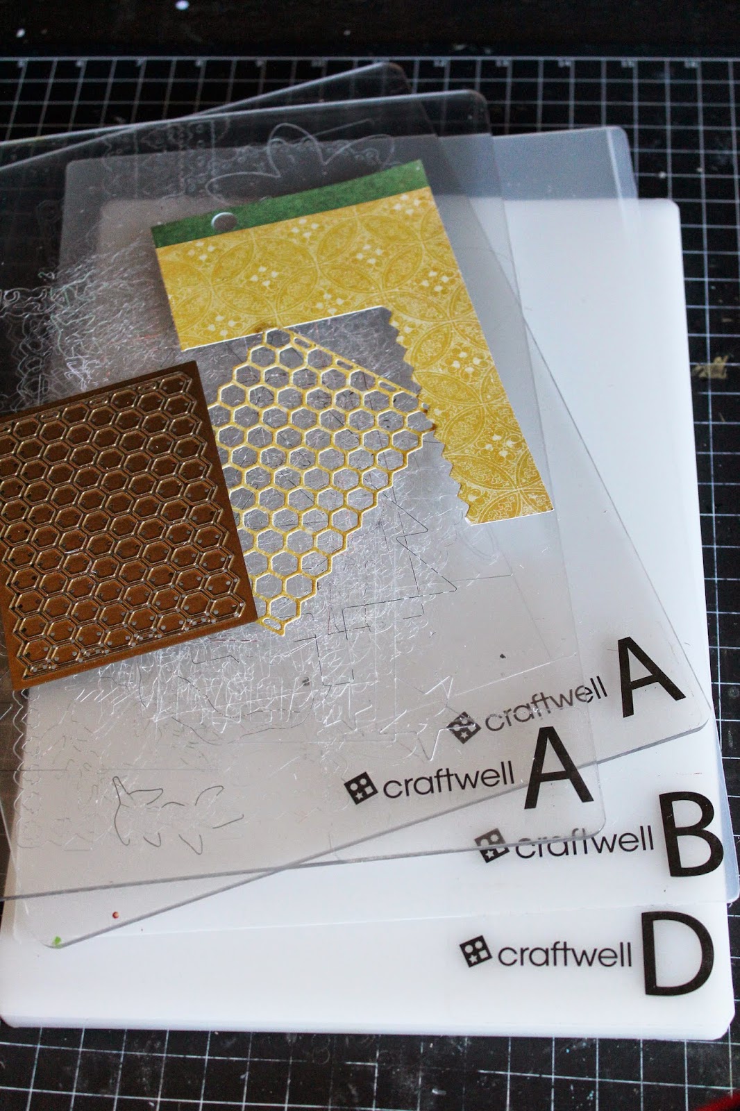 Pam Bray Designs: A Girl with Flair: Smile Card with Craftwell