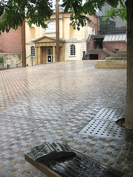 La Vie Graphite: spirit of saint lewis