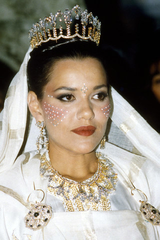 Zahra couture: CAFTAN Royal: Lalla Hasna