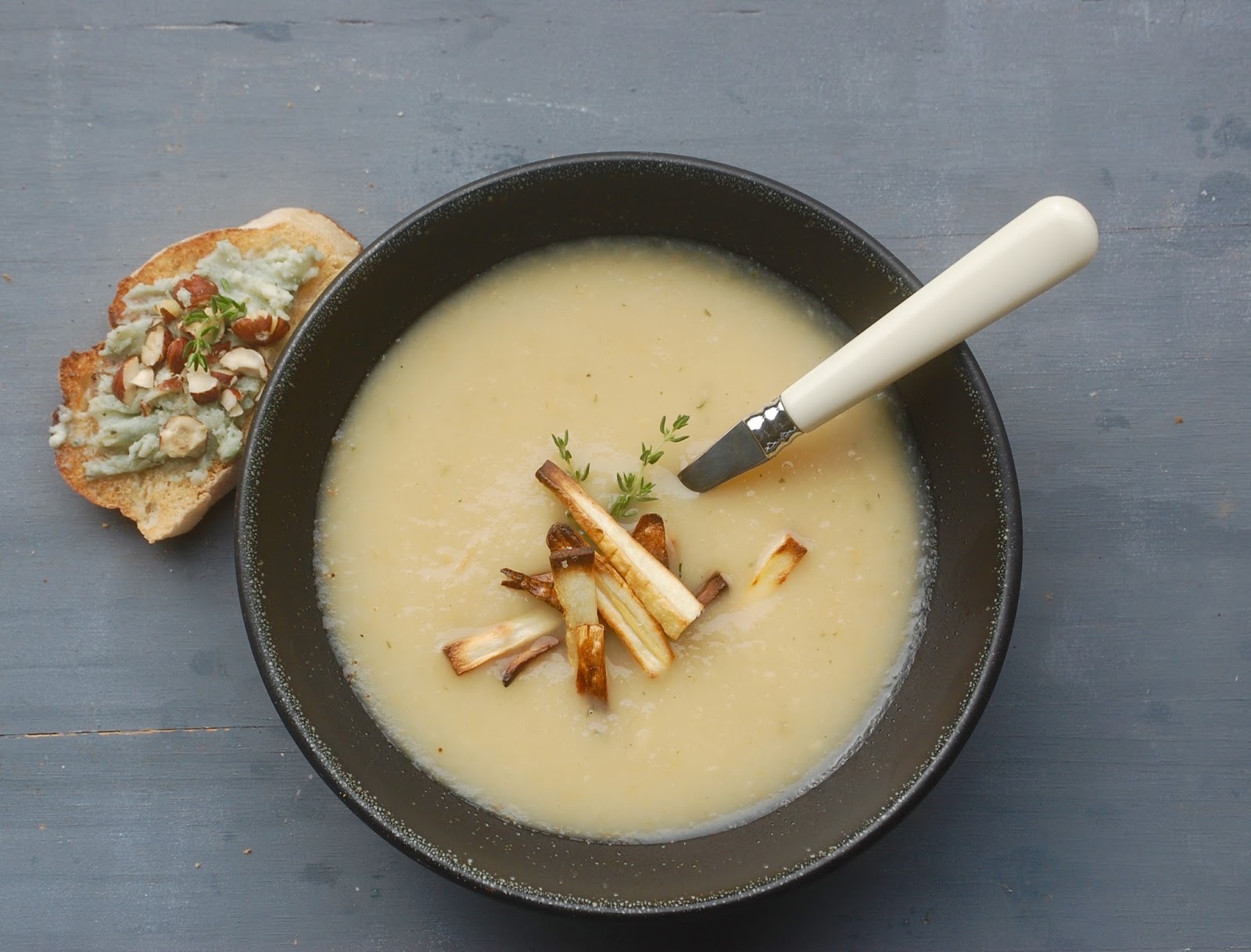 Winterse pastinaaksoep... - Rue de Surène