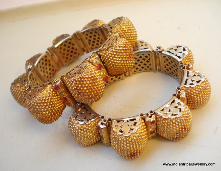 Rajputi Culture: Rajputi Jewellery: Bangles: 'Bangadi', 'Gokharu ...