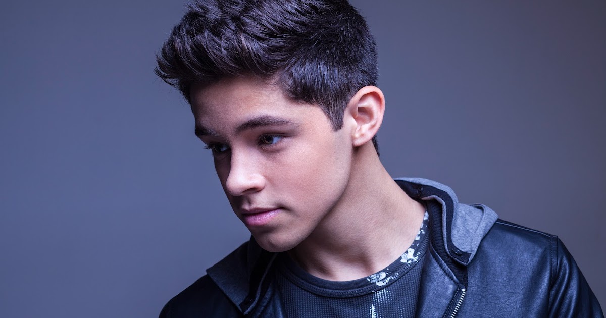 "Miente" el nuevo sencillo de Alex Hoyer | La Cartelera Mx