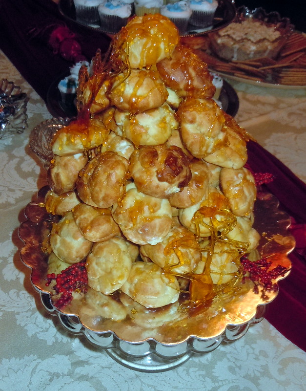 My Old Historic House: A Croquembouche' for Christmas.