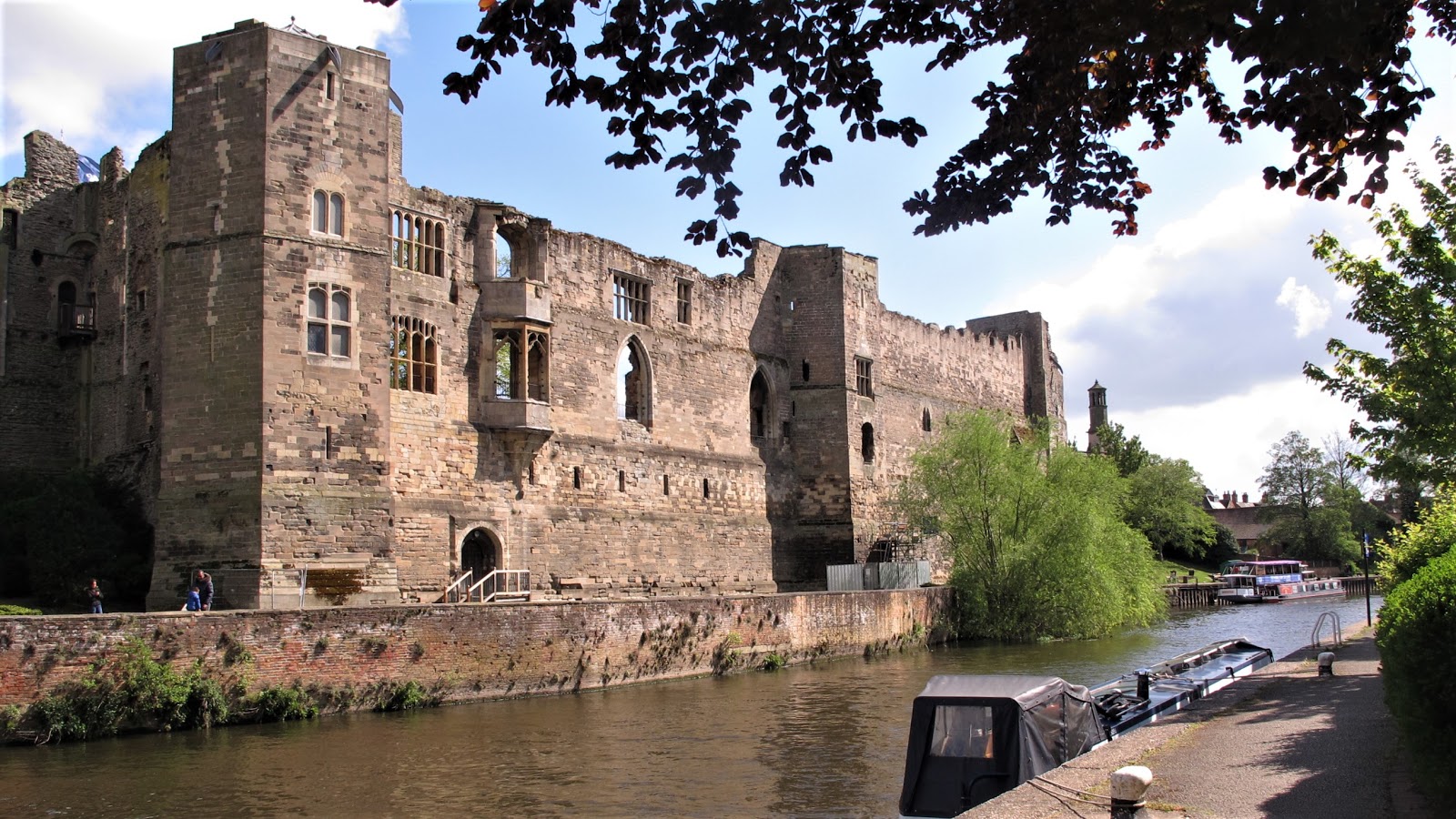 Two Wheels and a Camera: A Day in Newark-on-Trent