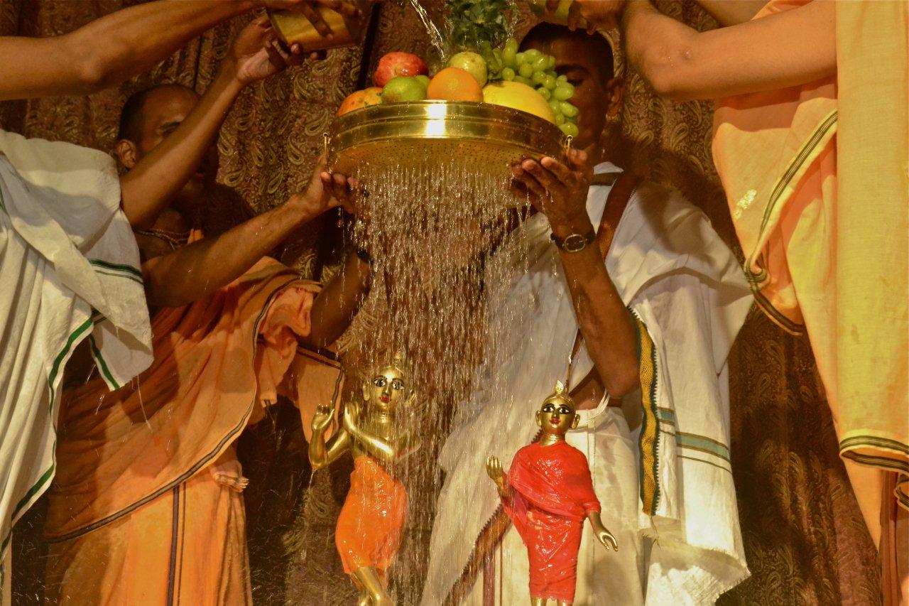 Sri Sri Radha Vrindavana-chandra ~ Chant Hare Krishna Blog