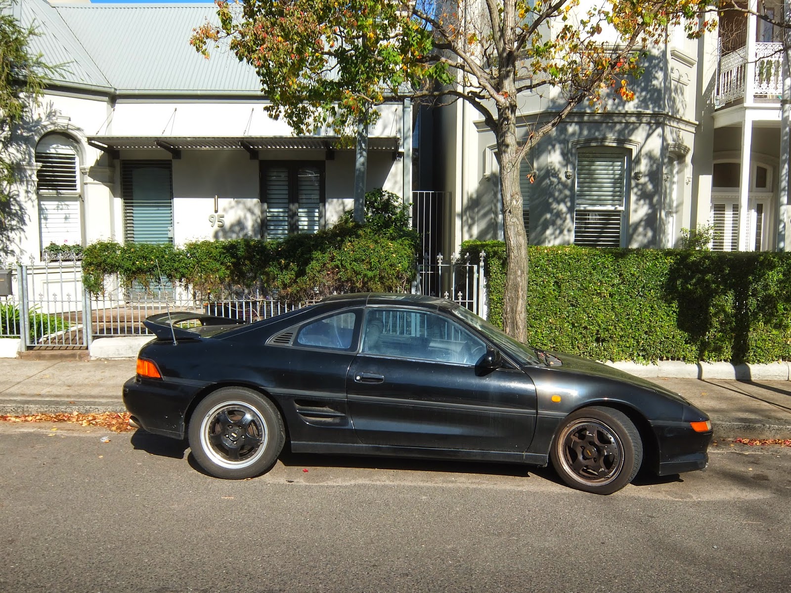 Aussie Old Parked Cars: 1994 Toyota MR2 GT T-bar (W20)
