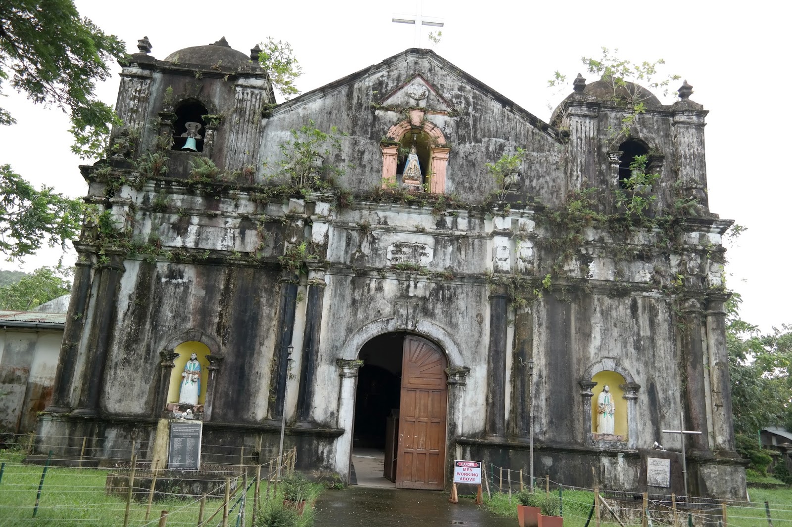 Sand Under My Feet: Calaguas Island Travel Diary: Pulang Daga Beach ...