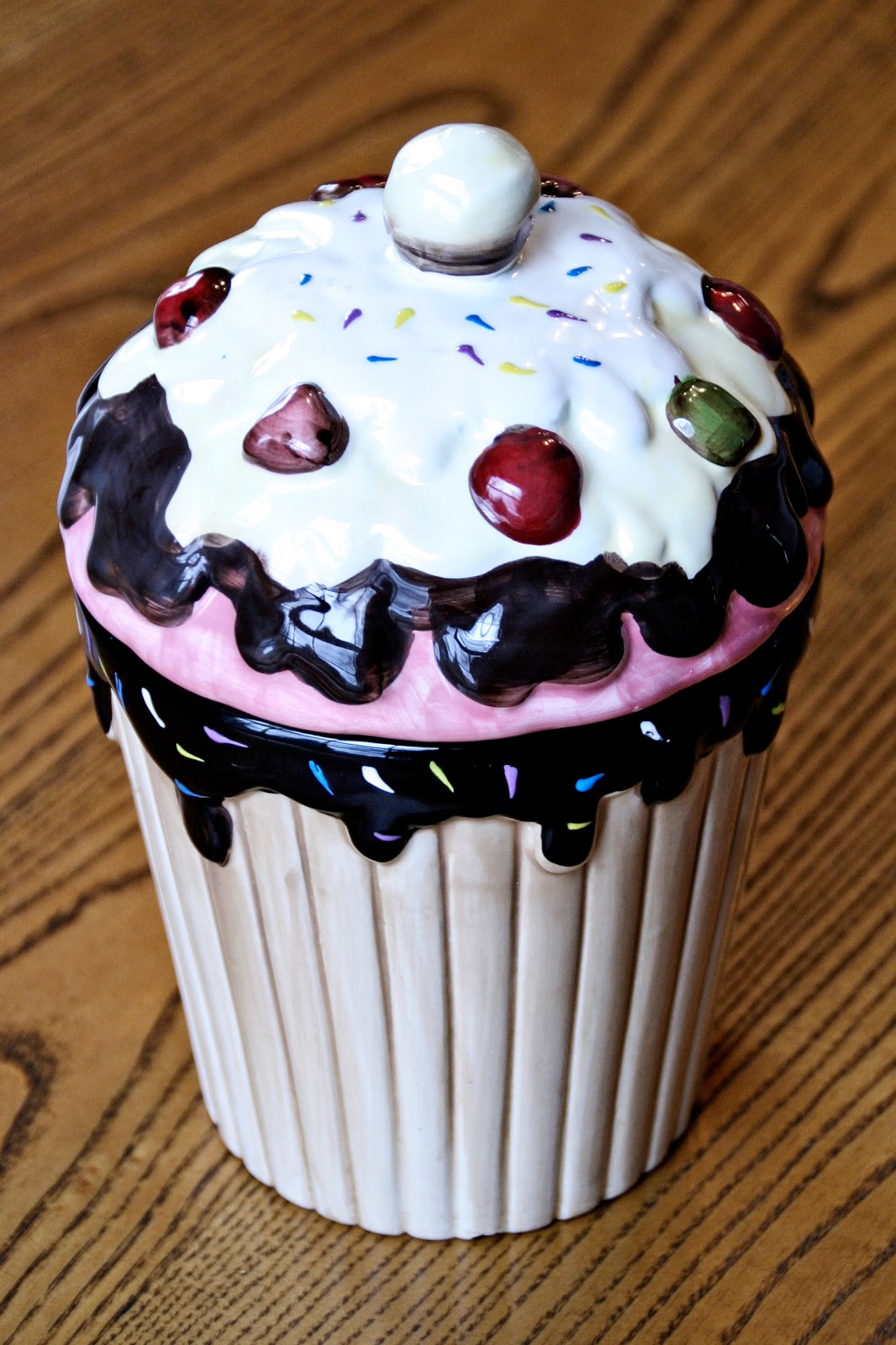 Nine A Plenty: The Hidden Birthday Cupcake