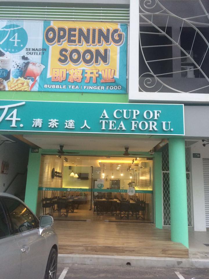 T4 Opening at Senadin Gateway Miri - Miri Food Sharing