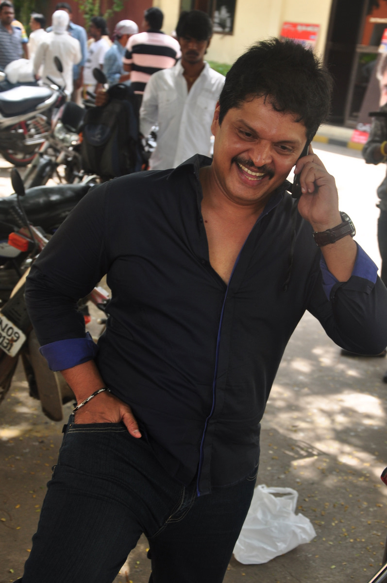 Tamil Actor Karan Photo Stills Gallery, ~ Tamilogallery