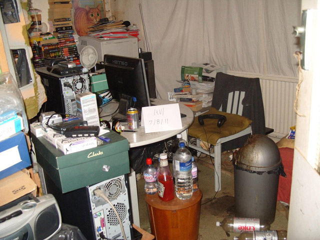 World Of Technology: The Worst Work Stations Ever (25 pics)