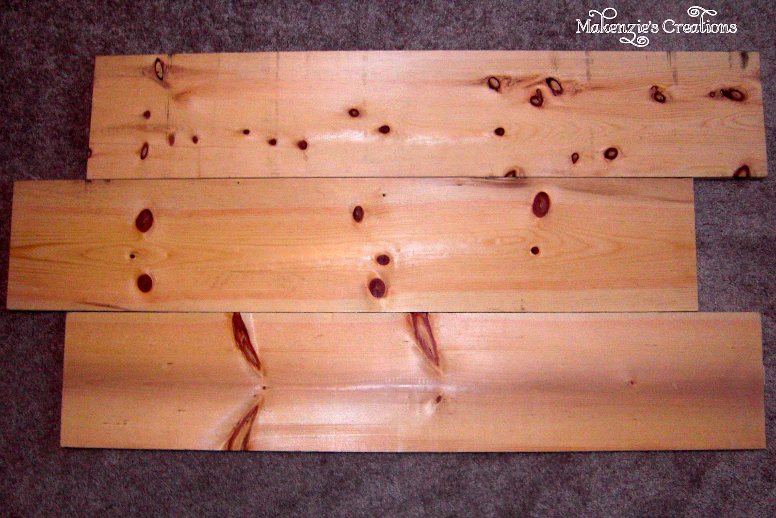 Makenzie's Creations: Project Distressed Shelves