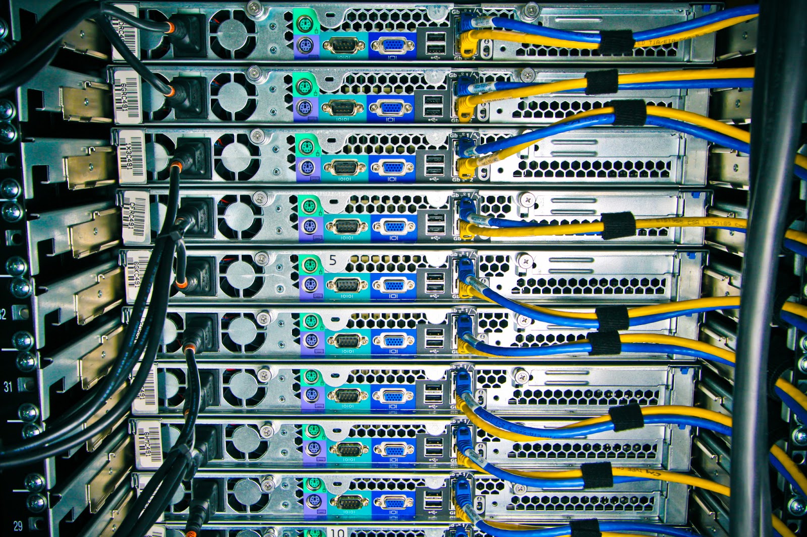 UC San Diego Jacobs School of Engineering blog: Beauty and the Server Room